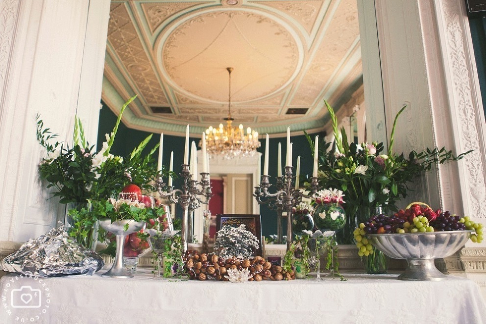 Parisa & Tom’s 50’s Inspired Wedding in Sundridge Park Manor, London ...