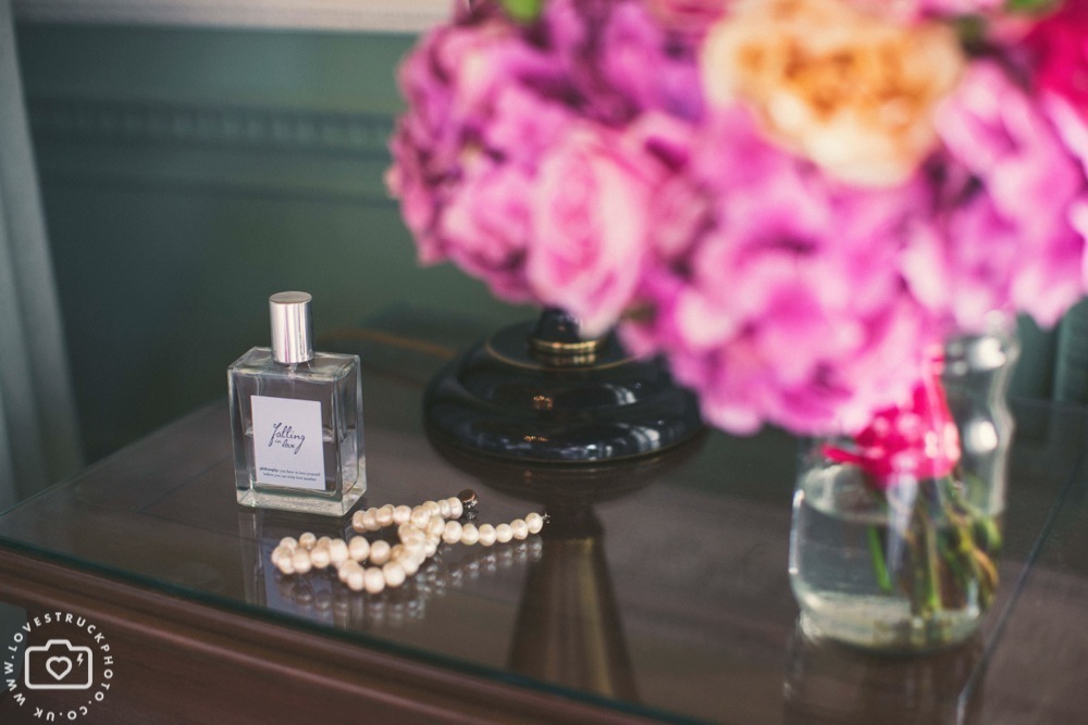Parisa & Tom’s 50’s Inspired Wedding in Sundridge Park Manor, London ...