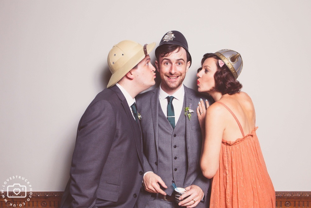 Parisa & Tom’s 50’s Inspired Wedding in Sundridge Park Manor, London ...